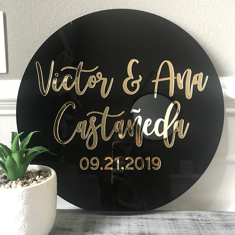 Couples Round 3D Acrylic Wedding Name Sign - Wedding Backdrop Sign ...